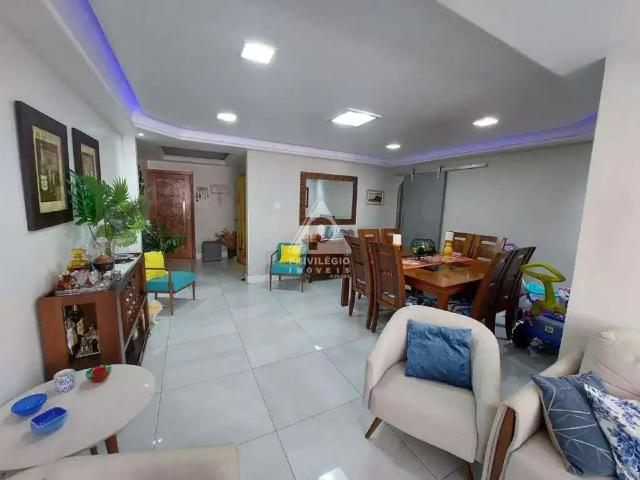 Apartamento para Venda em Rio de Janeiro/RJ Copacabana 3 Quartos