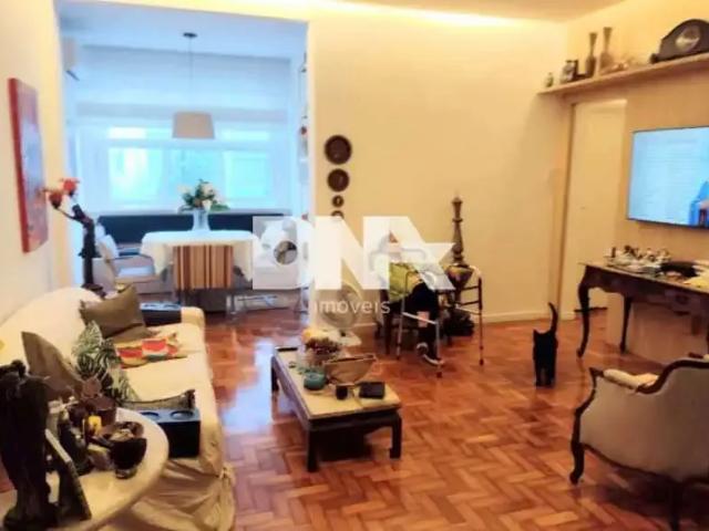 Apartamento para Venda em Rio de Janeiro/RJ Copacabana 3 Quartos