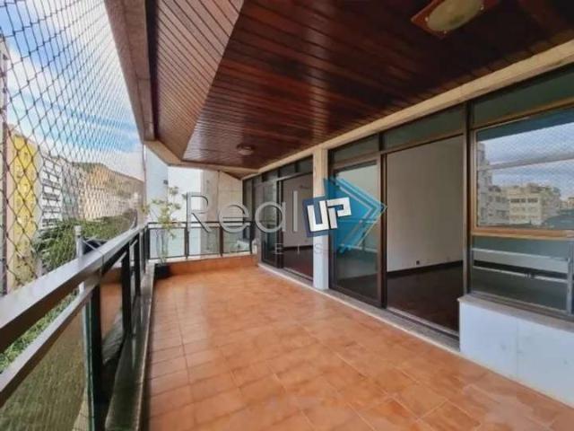 Apartamento para Venda em Rio de Janeiro/RJ Copacabana 3 Quartos