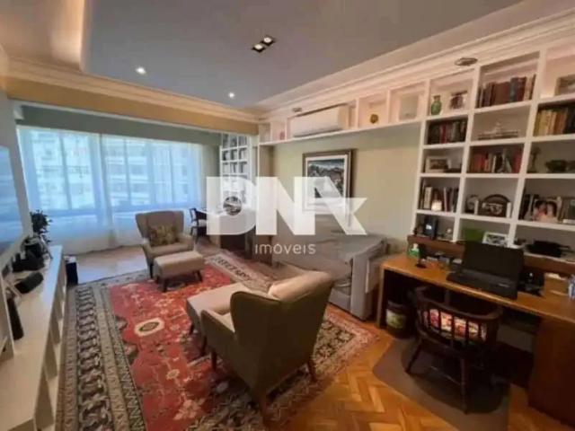 Apartamento para Venda em Rio de Janeiro/RJ Copacabana 3 Quartos