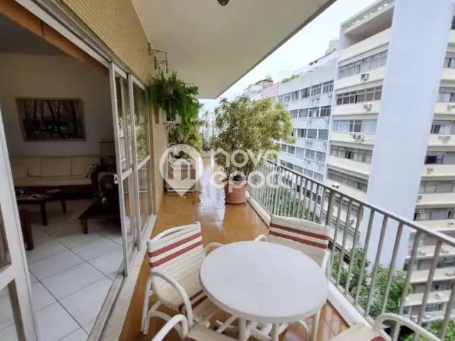 Apartamento para Venda em Rio de Janeiro/RJ Copacabana 3 Quartos