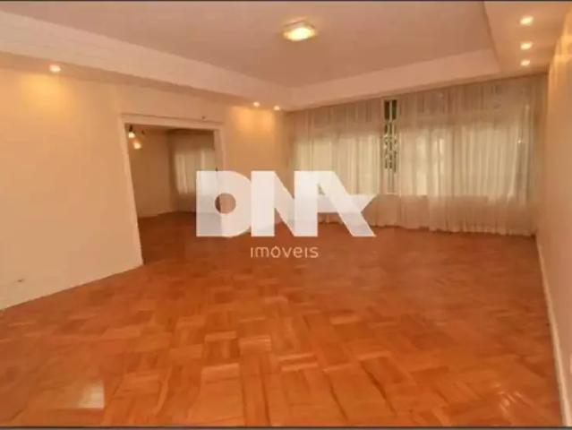 Apartamento para Venda em Rio de Janeiro/RJ Copacabana 3 Quartos