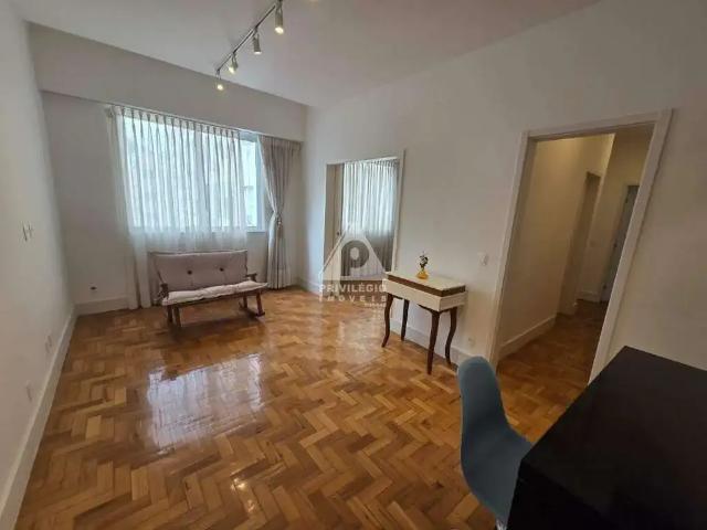 Apartamento para Venda em Rio de Janeiro/RJ Copacabana 3 Quartos