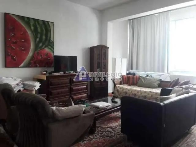 Apartamento para Venda em Rio de Janeiro/RJ Copacabana 3 Quartos