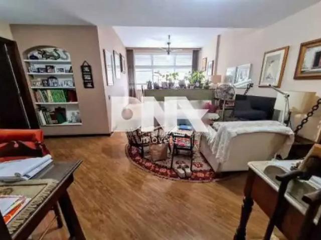 Apartamento para Venda em Rio de Janeiro/RJ Copacabana 3 Quartos