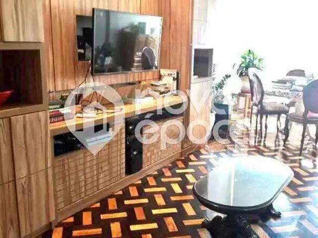 Apartamento para Venda em Rio de Janeiro/RJ Copacabana 3 Quartos