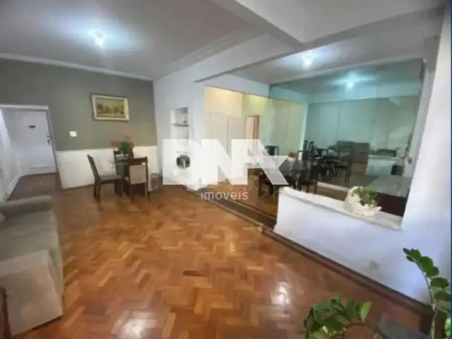 Apartamento para Venda em Rio de Janeiro/RJ Copacabana 3 Quartos