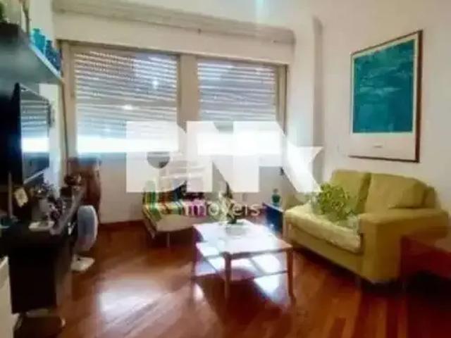Apartamento para Venda em Rio de Janeiro/RJ Copacabana 3 Quartos