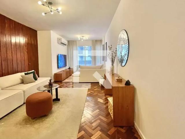 Apartamento para Venda em Rio de Janeiro/RJ Copacabana 3 Quartos