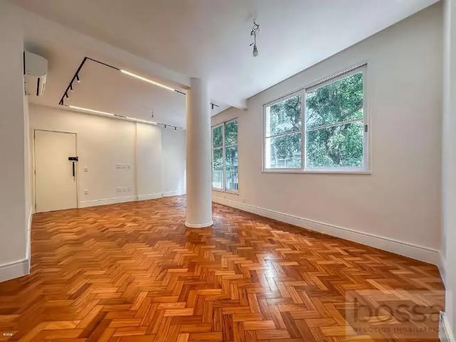 Apartamento para Venda em Rio de Janeiro/RJ Copacabana 3 Quartos