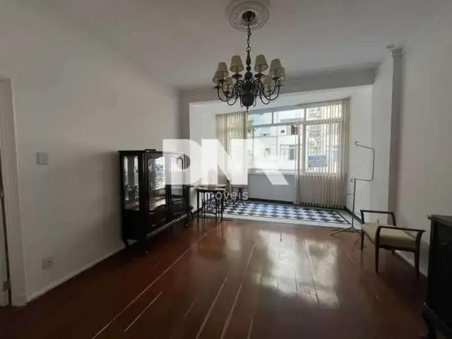 Apartamento para Venda em Rio de Janeiro/RJ Copacabana 3 Quartos