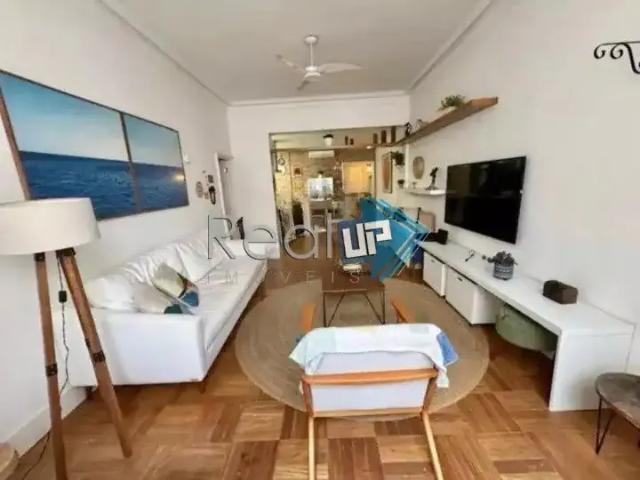 Apartamento para Venda em Rio de Janeiro/RJ Copacabana 3 Quartos