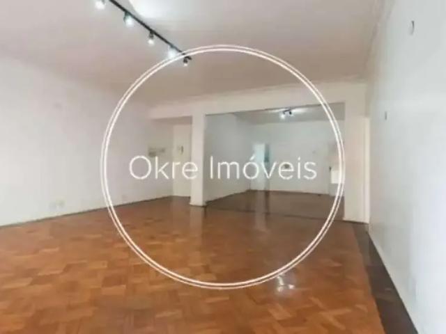 Apartamento para Venda em Rio de Janeiro/RJ Copacabana 3 Quartos