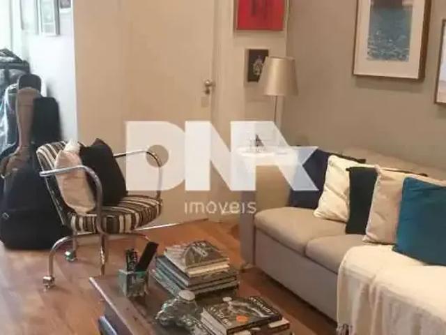 Apartamento para Venda em Rio de Janeiro/RJ Copacabana 3 Quartos