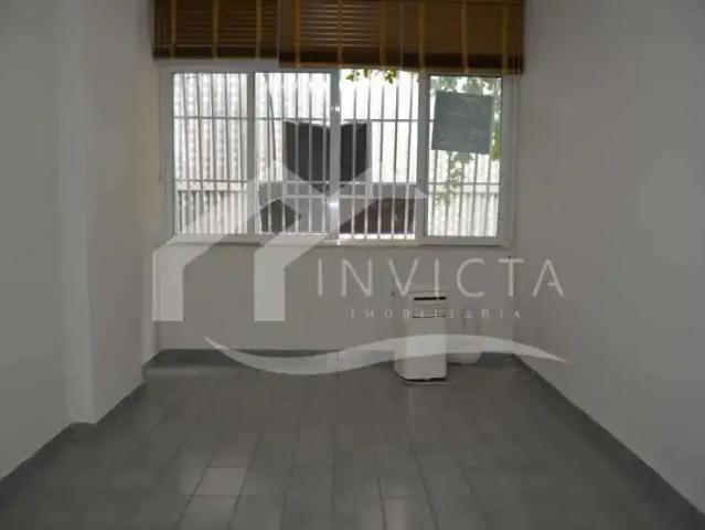 Apartamento para Venda em Rio de Janeiro/RJ Copacabana 3 Quartos