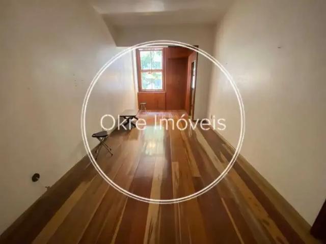 Apartamento para Venda em Rio de Janeiro/RJ Copacabana 3 Quartos