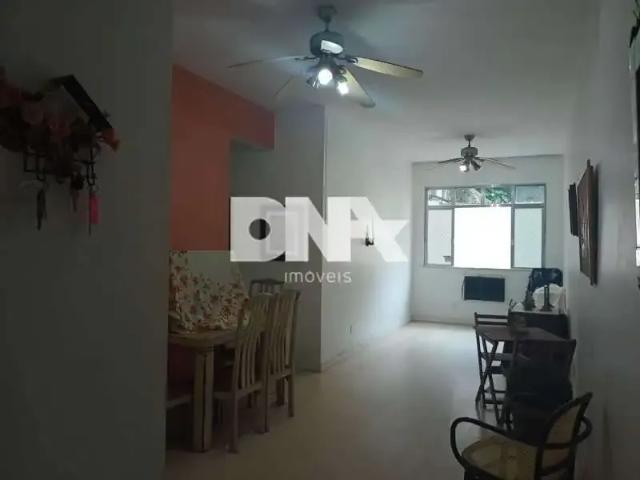 Apartamento para Venda em Rio de Janeiro/RJ Copacabana 3 Quartos