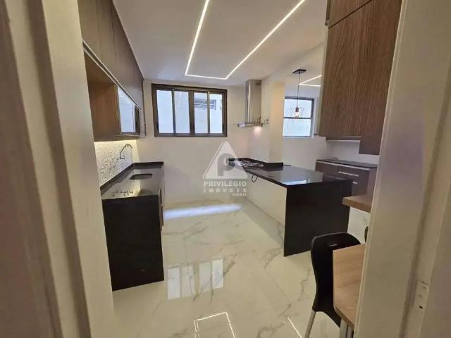 Apartamento para Venda em Rio de Janeiro/RJ Copacabana 3 Quartos
