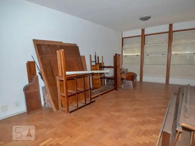 Apartamento para Venda em Rio de Janeiro/RJ Copacabana 3 Quartos