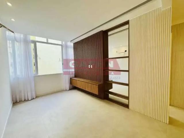 Apartamento para Venda em Rio de Janeiro/RJ Copacabana 3 Quartos