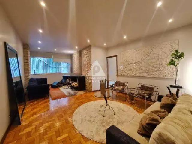 Apartamento para Venda em Rio de Janeiro/RJ Copacabana 3 Quartos
