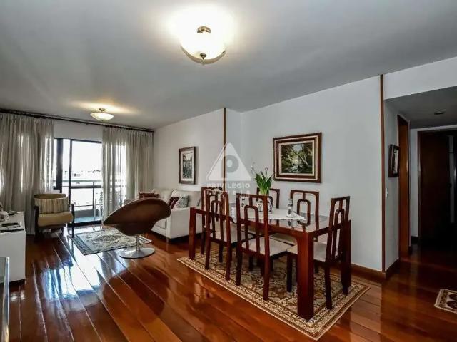 Apartamento para Venda em Rio de Janeiro/RJ Copacabana 3 Quartos