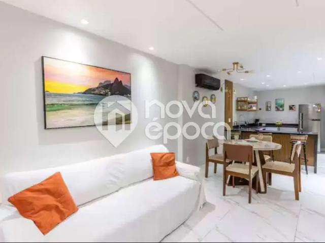 Apartamento para Venda em Rio de Janeiro/RJ Copacabana 3 Quartos