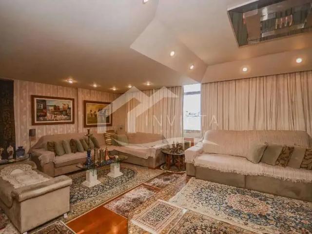 Apartamento para Venda em Rio de Janeiro/RJ Copacabana 3 Quartos