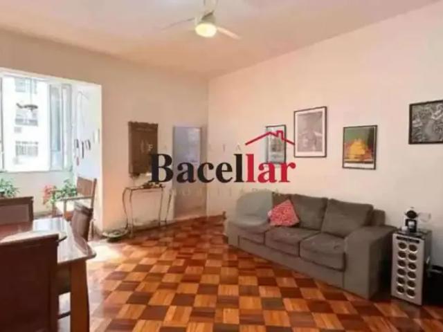 Apartamento para Venda em Rio de Janeiro/RJ Copacabana 3 Quartos