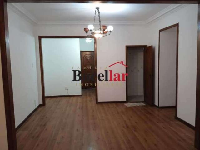Apartamento para Venda em Rio de Janeiro/RJ Copacabana 3 Quartos