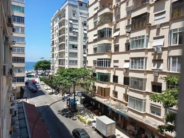 Apartamento para Venda em Rio de Janeiro/RJ Copacabana 3 Quartos