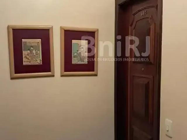 Apartamento para Venda em Rio de Janeiro/RJ Copacabana 3 Quartos