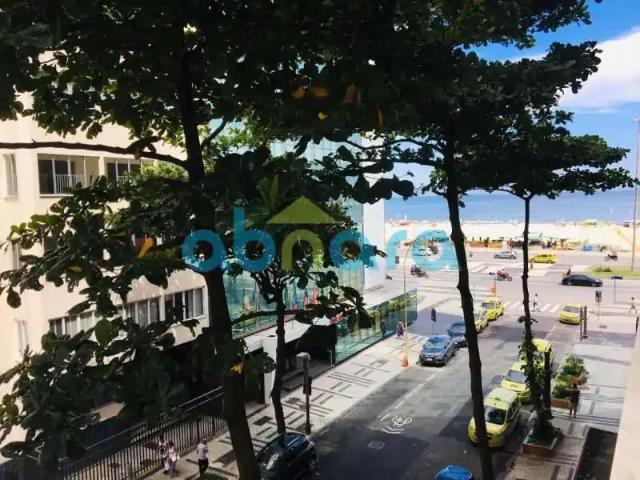 Apartamento para Venda em Rio de Janeiro/RJ Copacabana 3 Quartos