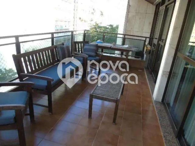 Apartamento para Venda em Rio de Janeiro/RJ Copacabana 3 Quartos