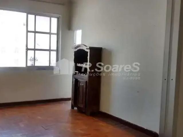 Apartamento para Venda em Rio de Janeiro/RJ Copacabana 3 Quartos