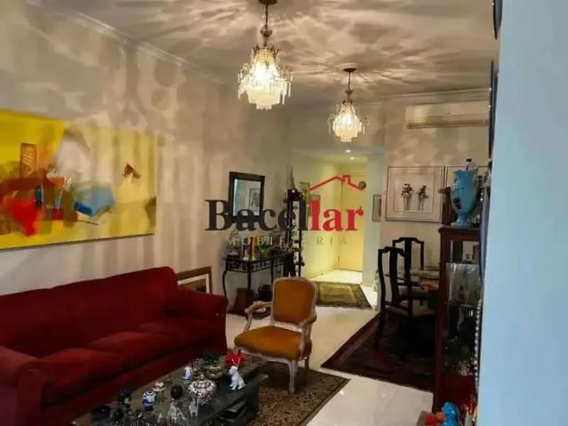 Apartamento para Venda em Rio de Janeiro/RJ Copacabana 3 Quartos