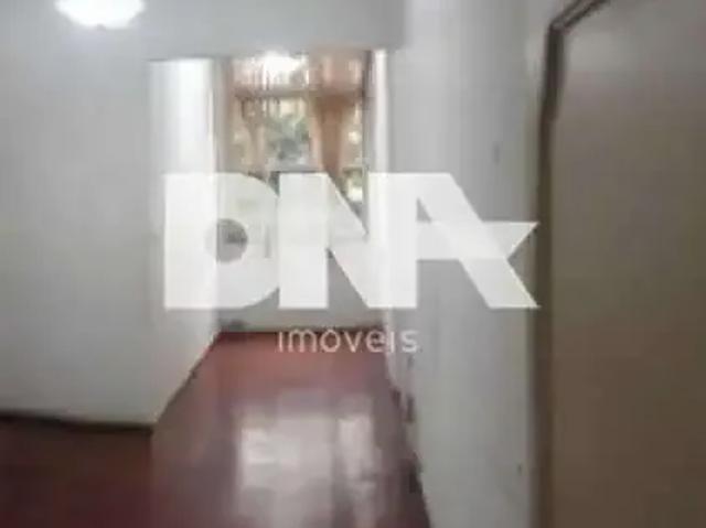 Apartamento para Venda em Rio de Janeiro/RJ Copacabana 3 Quartos
