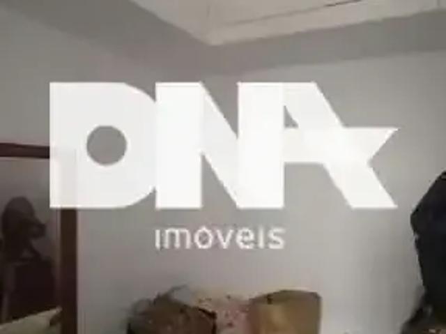 Apartamento para Venda em Rio de Janeiro/RJ Copacabana 3 Quartos