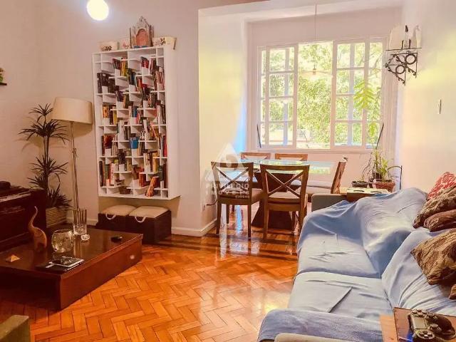 Apartamento para Venda em Rio de Janeiro/RJ Copacabana 3 Quartos