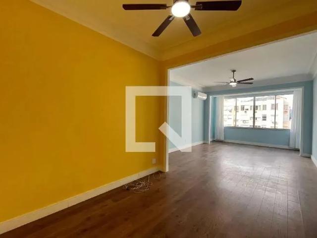 Apartamento para Venda em Rio de Janeiro/RJ Copacabana 3 Quartos