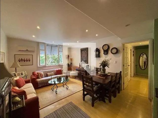 Apartamento para Venda em Rio de Janeiro/RJ Copacabana 3 Quartos