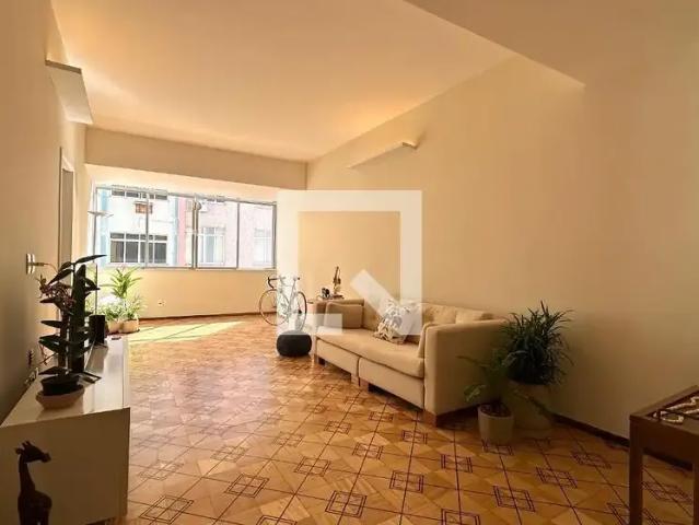 Apartamento para Venda em Rio de Janeiro/RJ Copacabana 3 Quartos