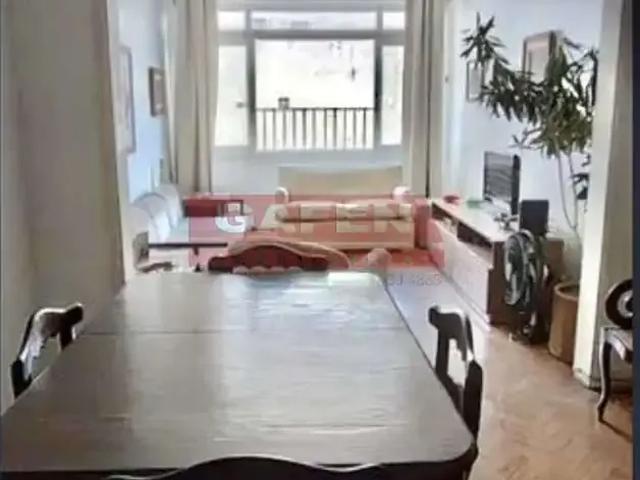 Apartamento para Venda em Rio de Janeiro/RJ Copacabana 3 Quartos