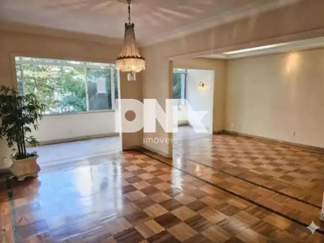 Apartamento para Venda em Rio de Janeiro/RJ Copacabana 3 Quartos
