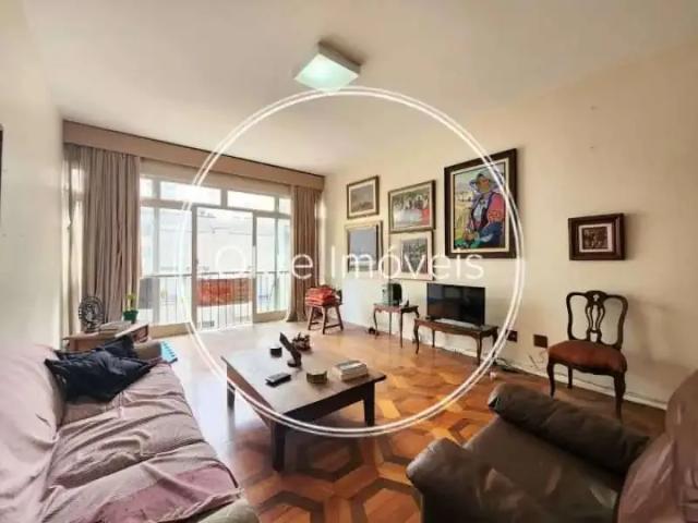 Apartamento para Venda em Rio de Janeiro/RJ Copacabana 3 Quartos