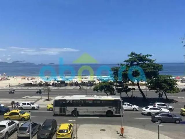 Apartamento para Venda em Rio de Janeiro/RJ Copacabana 3 Quartos