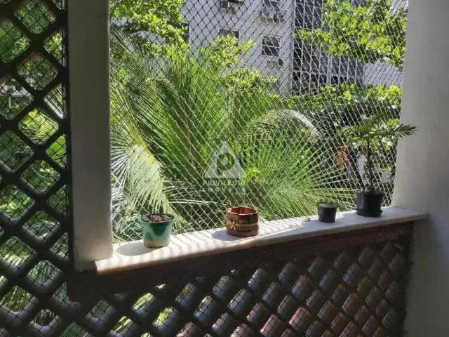 Apartamento para Venda em Rio de Janeiro/RJ Copacabana 3 Quartos