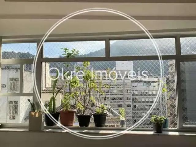 Apartamento para Venda em Rio de Janeiro/RJ Copacabana 3 Quartos