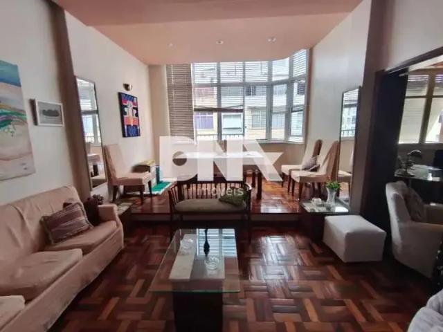 Apartamento para Venda em Rio de Janeiro/RJ Copacabana 3 Quartos
