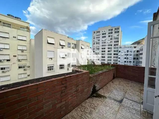 Apartamento para Venda em Rio de Janeiro/RJ Copacabana 3 Quartos